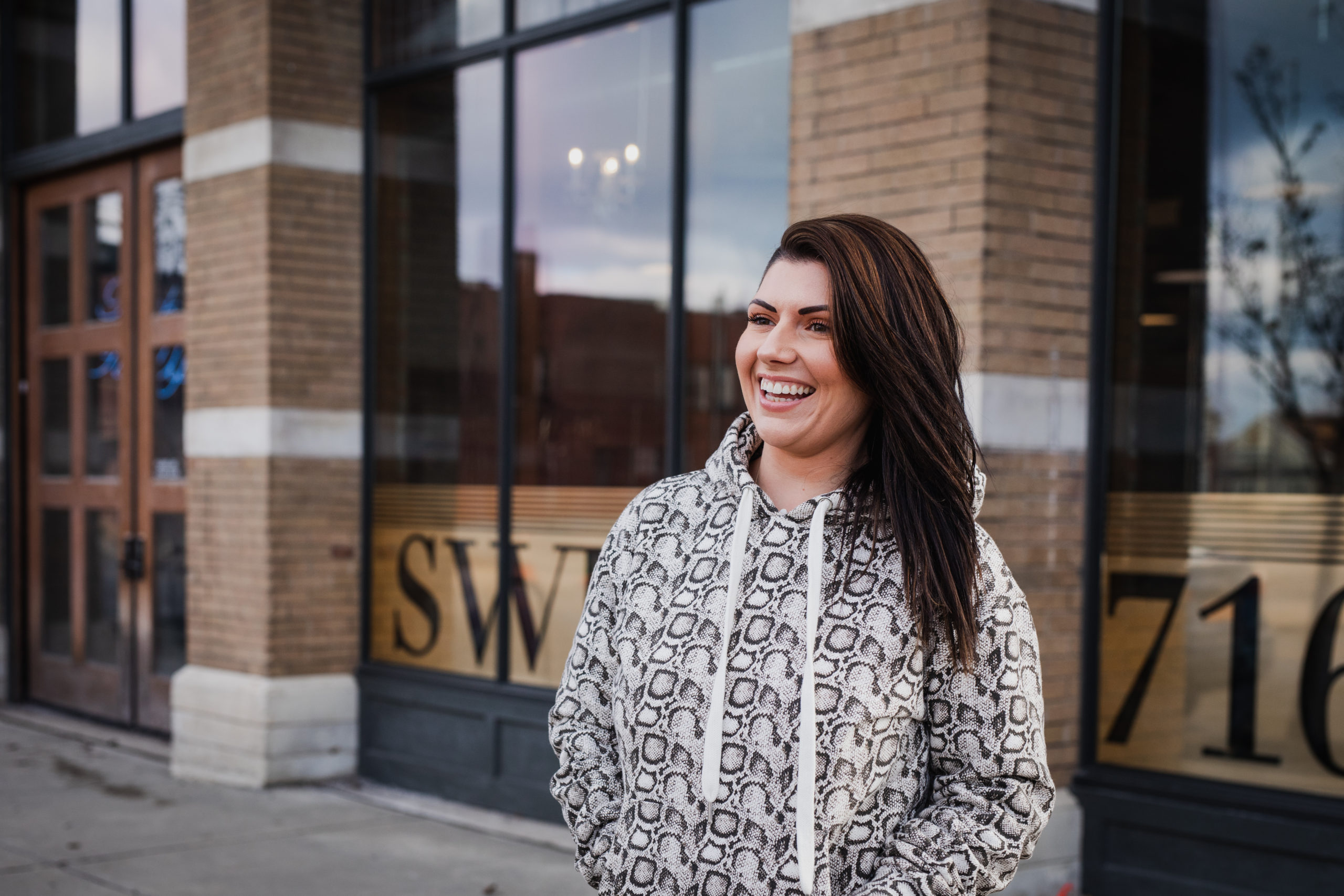 MJ Karp: The Calisthenics of Community | Qween City